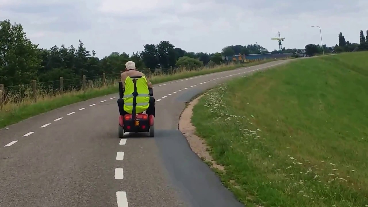 Scootmobiel (WMO) en maximale snelheid en breedte - 5 tips voor kopen